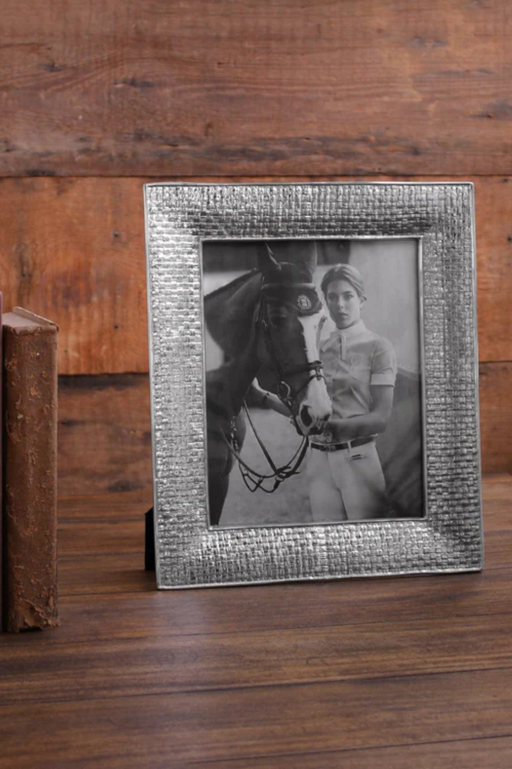 Beatriz Ball Sierra Modern Nassau Frame in Silver - 8 x 10 – CHROME