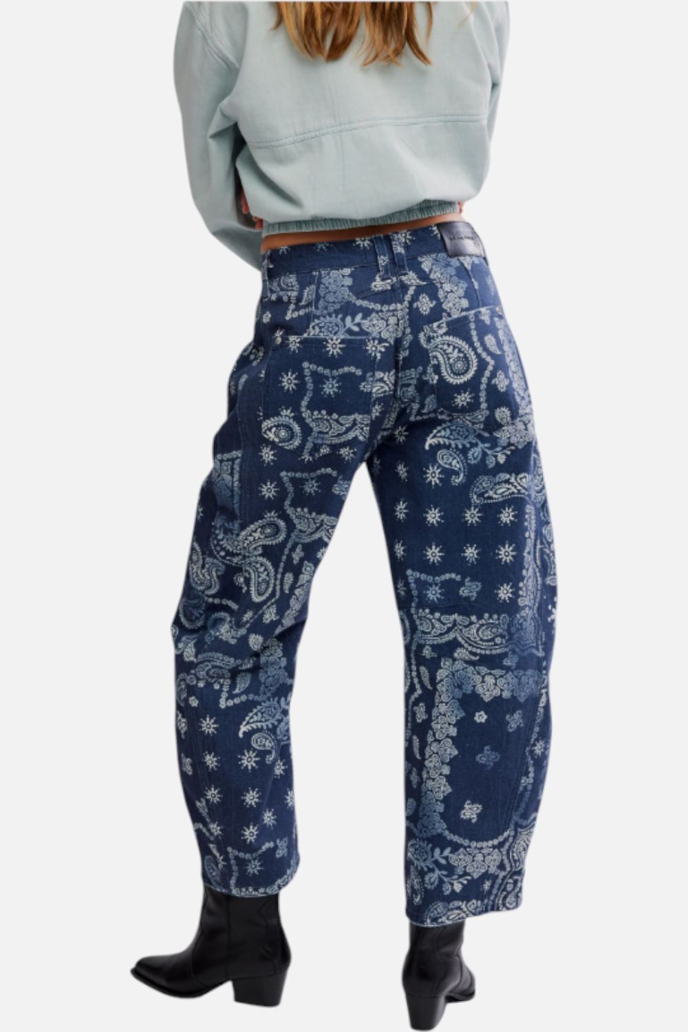 Free People Good Luck Printed Barrel Jean in Navy Bandana – CHROME