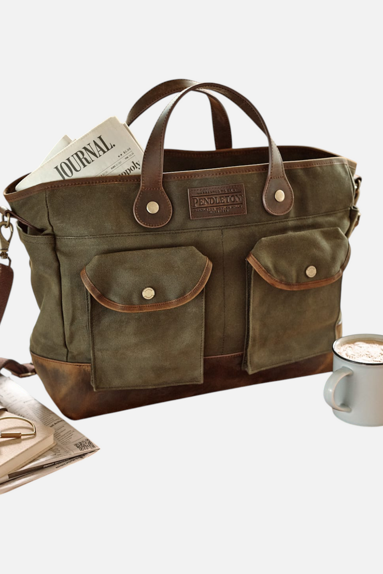 Pendleton Woolen Mills Odyssey Waxed Canvas Messenger Bag in Olive – CHROME