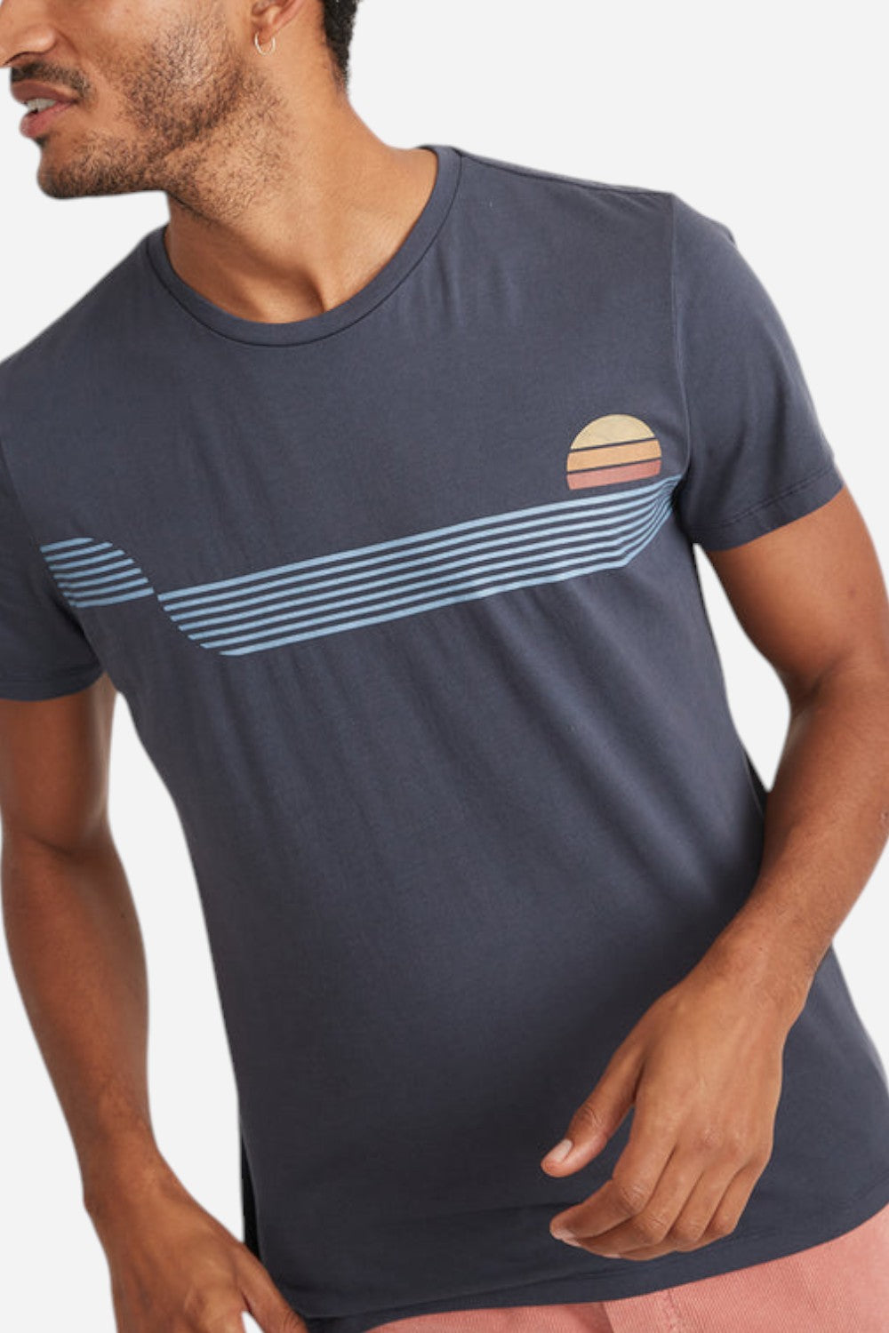 Marine Layer Signature Crew Graphic Tee in Navy – CHROME